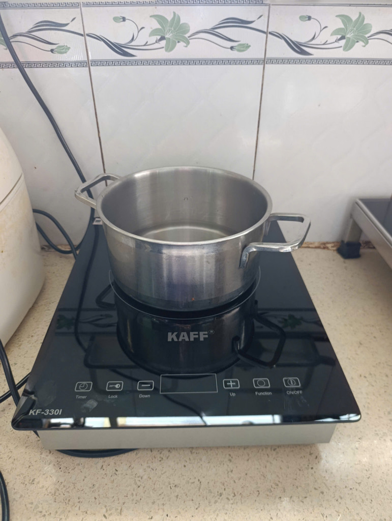 🔥 Bếp Từ Domino Kaff KF-330I – Nhỏ Gọn, Sang Trọng, Nấu Ăn Cực Nhanh 🔥